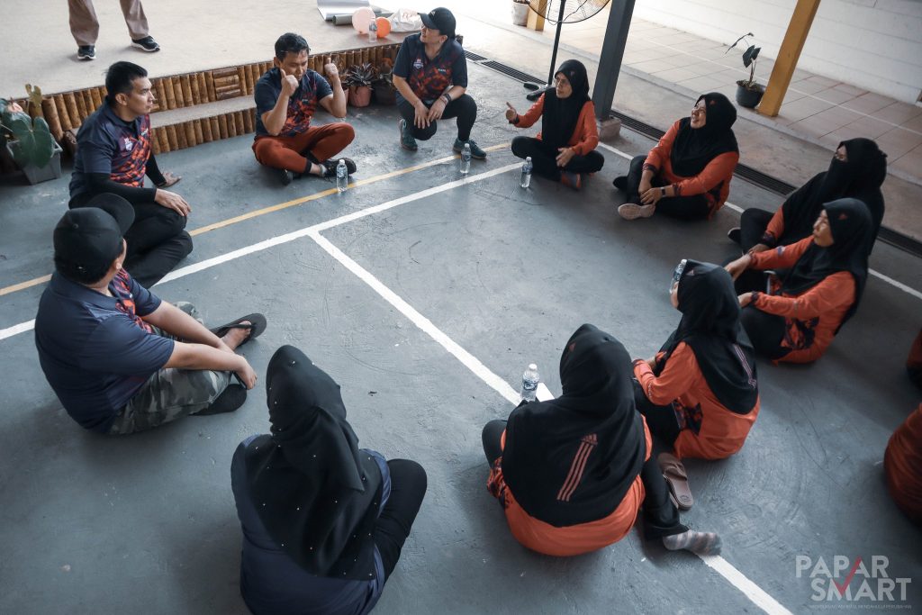 PROGRAM TEAM BUILDING PEJABAT PENDIDKAN DAERAH PAPAR – PAPAR SMART